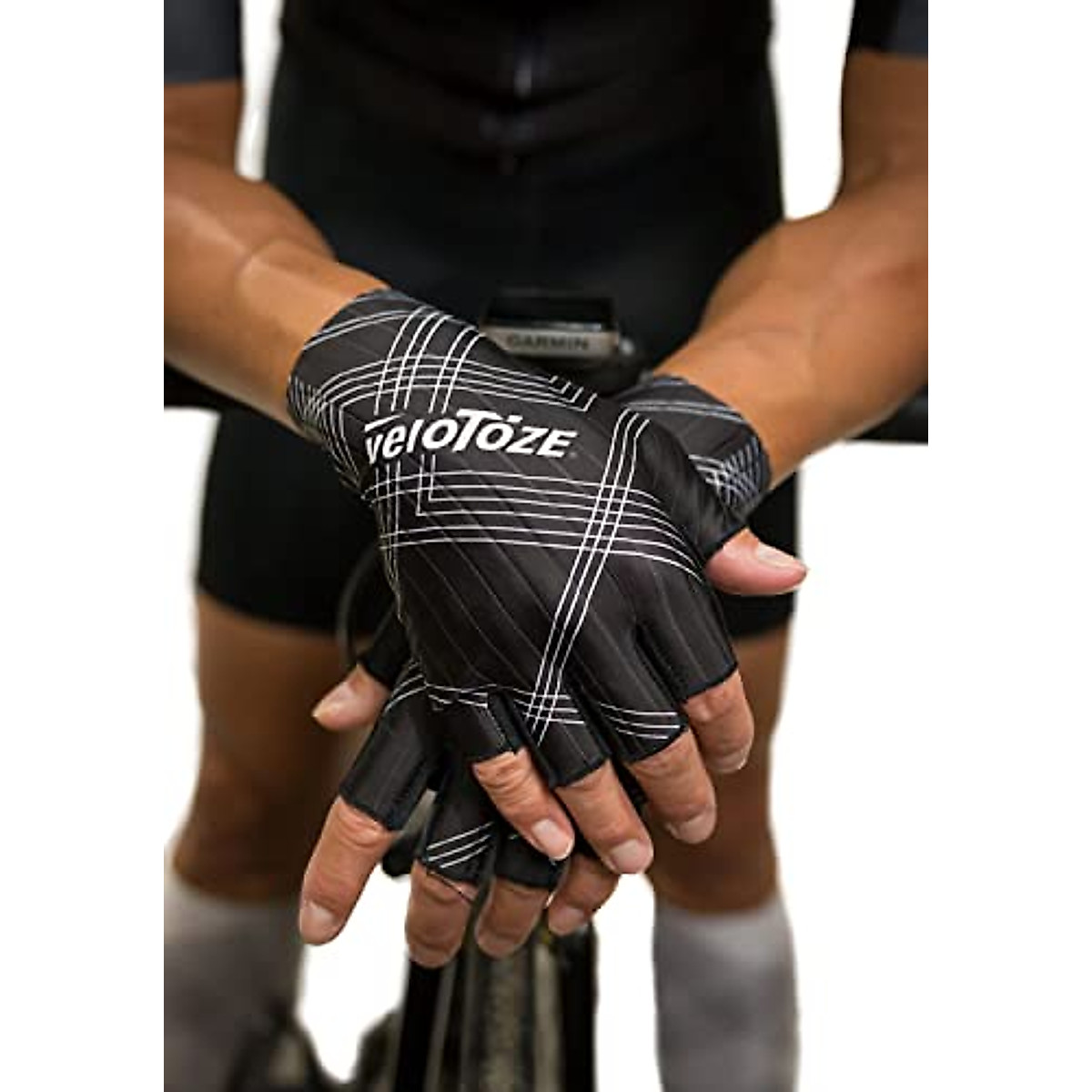 veloToze Aero Cycling Gloves Gel Padded Palm for Comfort - Aero Fabric Reduces Drag - Gloves for Men and Women’s Bike Racing (Black, Large)