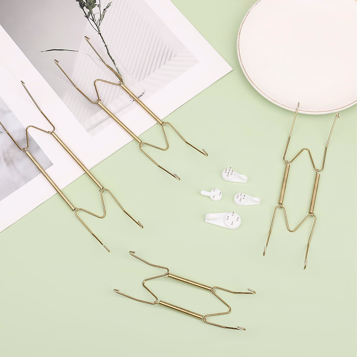 XIHIRCD 4Pcs Plate Hangers for Walls, 6/8/10/12 Inch Stainless Steel W-Shaped Gold Plate Hooks Vertical Dish Holder Display Wall Mount for Antique Arts Decorative Plates