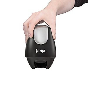 Ninja QB1004 Blender/Food Processor with 450-Watt Base, 48oz Pitcher, 16oz Chopper Bowl, and 40oz Processor Bowl for Shakes, Smoothies, and Meal Prep,Black