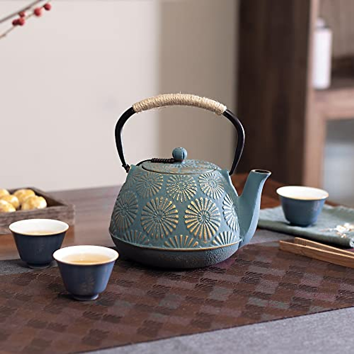 MILVBUSISS Cast Iron Teapot, Large Capacity 40oz Tea Kettle with Infuser for Stove Top, Sakura Design Japanese Tea Pot for Loose Leaf Coated with Enameled Interior, 1200ml Green