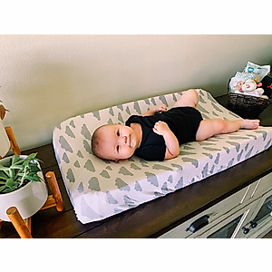 Changing Pad Cover – Premium Baby Changing Pad Covers 4 Pack – Boy or Girl Changing Pad Cover – Pure Jersey Knit Machine Washable Grey and White Changing Table Cover – Diaper Changing Pad Cover Sheets