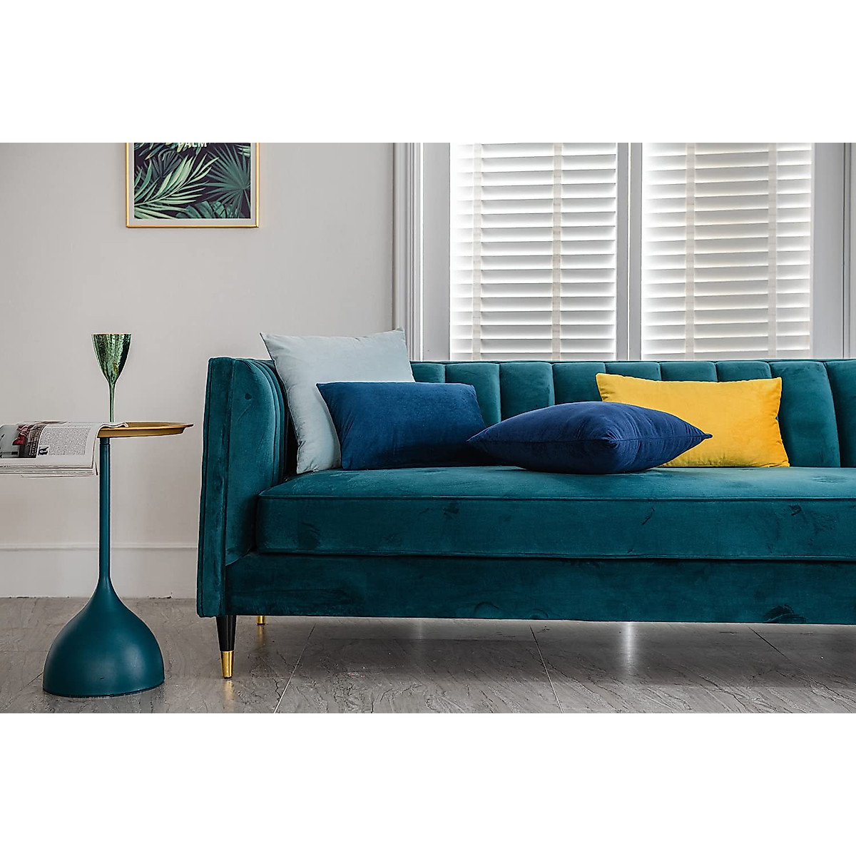 DEZENE Couch Pillow Cases 18x18 Navy: 2 Pack Cozy Soft Velvet Square Throw Pillow Covers for Farmhouse Home Decor