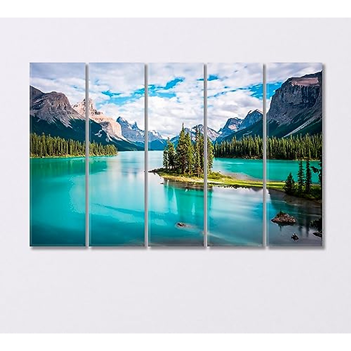 Jasper National Park with Maligne Lake Canada Canvas Print 1 Panel / 36x24 inches