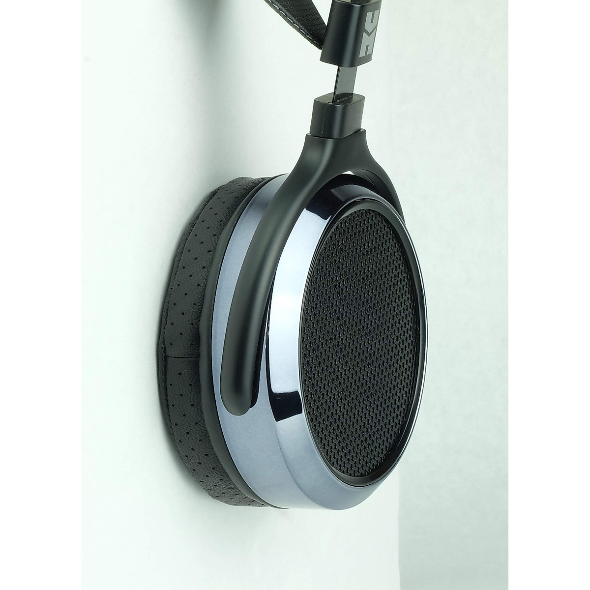 Dekoni Audio Elite Series Earpads for HiFiMan Sundara, HE-400i Headphones (Elite Fenestrated Sheepskin)