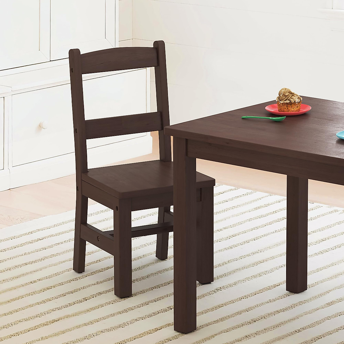 Curipeer Solid Wood Kids Table and 2 Chair Set, Toddler Activity Table and Chairs, Carved Rivet Decoration Furniture for Children's Craft, Playroom, Bedroom, Art, Reading