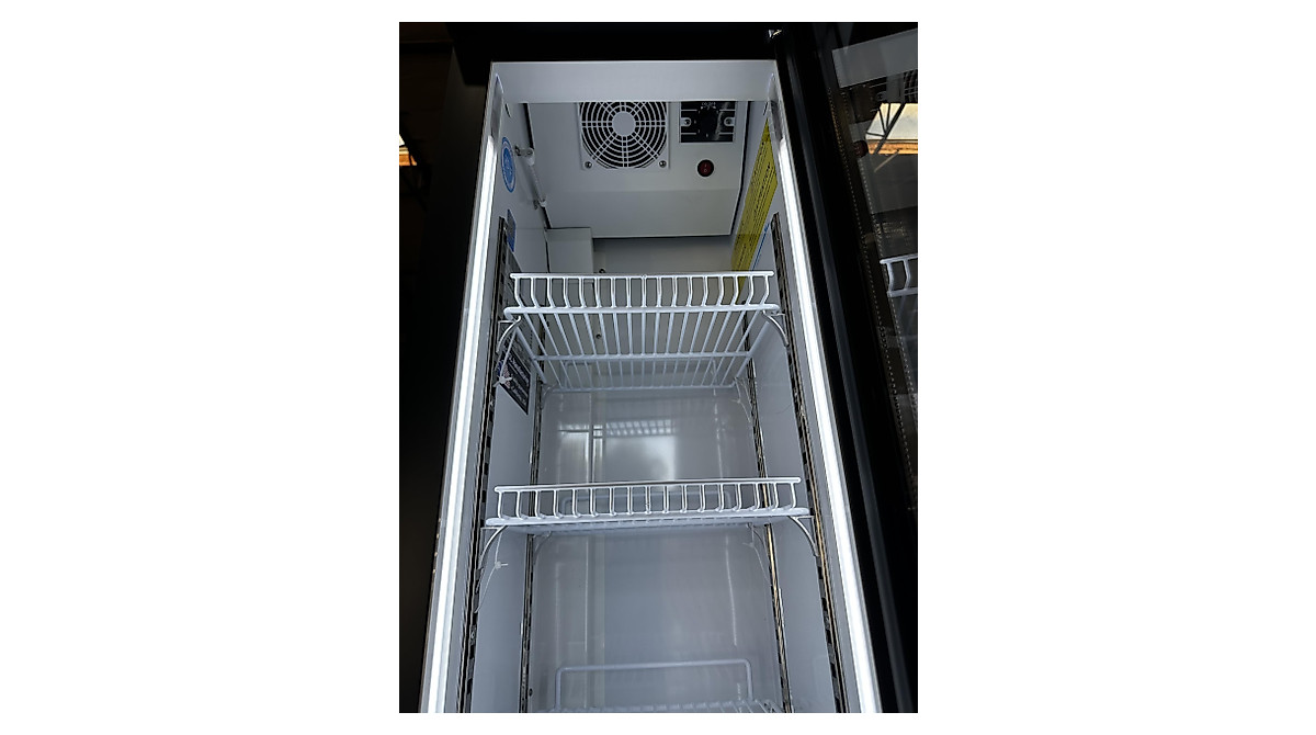 NAFCOOL 6 Cu Ft Commercial Beverage Refrigerator