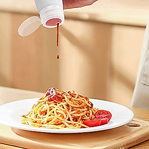 TACYKIBD 4Pcs Squeeze Salad Dressing Bottles, Portable Bulb Sauce Condiment Bottles with 2Pcs Cleaning Brush and Food Storage Condiment Bottles, Leakproof Dressing to Go for Lunch (1.3oz, 38ML)