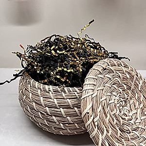 Crinkle Cut Paper Shred Filler (1/2 LB) for Valentine's Day Gifts Craft DIY's Packaging, Black & Gold Shredded paper for Gift Box, Wrapping & Basket Filling for Christmas, Halloween & Wedding Decorations (Black & Gold）