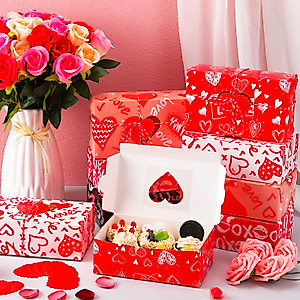 Glenmal 100 Pcs Mother's Day Bakery Treat Boxes Heart Cookie Boxes with Gift Cards and Rope 7.8x4.7x2.75'' Cupcake Containers with Window Dessert Gift Containers for Wedding Birthday Party