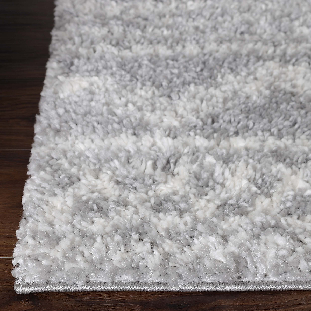 Superior Indoor Area Rug Perfect for Bedroom, Laundry Room, Office, Playroom, Nursery, Fluffy Carpet Cover, Modern Geometric Diamond Lattice Shag Rhea Collection, 8' x 10', Light Grey & Ivory