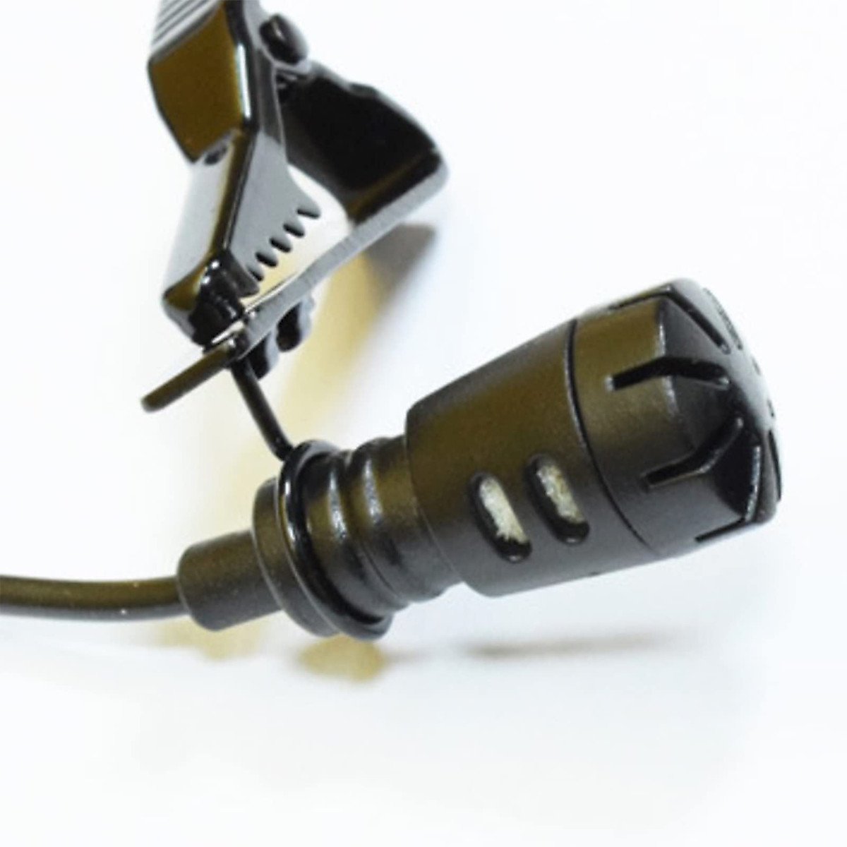 BLUPLE 3 Pieces Lavalier Microphone Metal Tie Clips, 3 Pieces Lapel Mic Windscreen Foam Covers (Clip-6mm, 3pcs,Black)