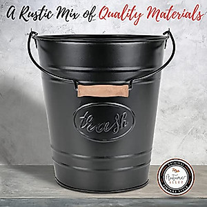 Autumn Alley Farmhouse Bathroom Trash Can - Rustic Black Trash Can Bucket with Wooden Handle for Rustic Bathroom, Farmhouse Kitchen, Country Home Décor, 7 Liters, Matte Black