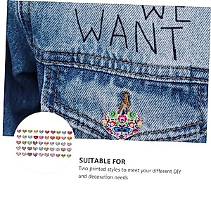 300 Pcs Wooden Heart Button DIY Accessories Printed Buttons Wooden Decors Beautiful Jewelry Buttons Clothing Fasteners Two-hole Buttons Wooden Clothing Buttons Unique DIY Props