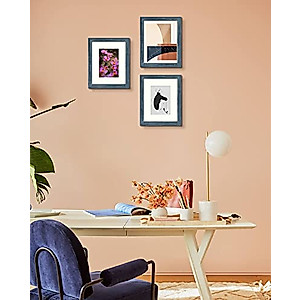 Golden State Art, 8x10 Picture Frame with Mat for 5x7 Photo - High Definition Glass Wall Mounting or Tabletop Display (Blue, 1 Pack)