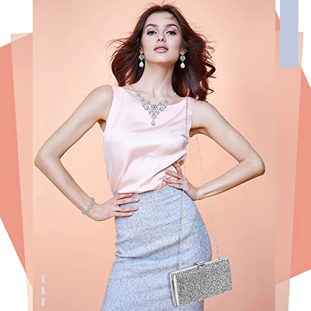 4 Pieces Silver Clutch Purse Rhinestone Jewelry Set for Women Glitter Evening Clutch Bag and Crystal Dangle Earrings Bridal Wedding Necklace Bracelet Prom Jewelry Set for Wedding Bridal Evening Party