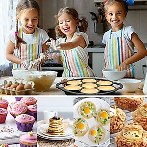 SUNSHNO Cast Iron Biscuit Pan Mini Cake Pan with Handles, Pre-Seasoned Baking Set 7 Cake Baking Tray Maker Pan for Biscuits, Bake Muffins, Cornbread and Scones, Include special steel fork and brush