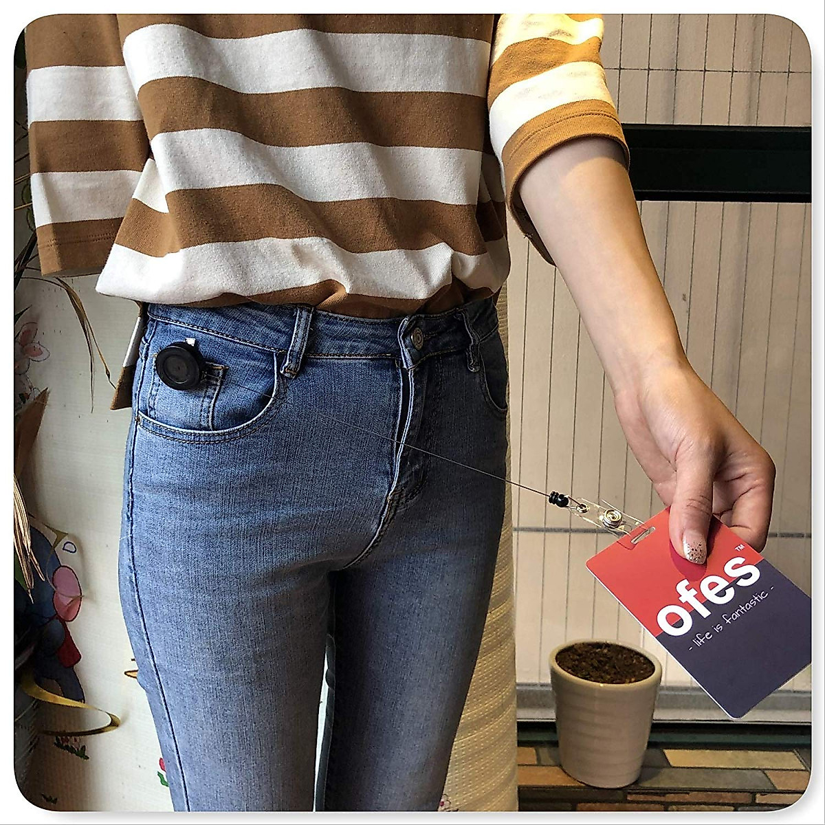 QREEL - 2 Pack - Retractable ID Name Badge Holder Reels with Swivel Alligator Clip (Black)