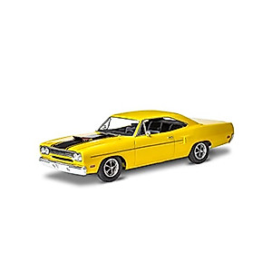Revell 14531 '70 Plymouth Road Runner 1:24 Scale 77-Piece Skill Level 5 Model Car Building Kit
