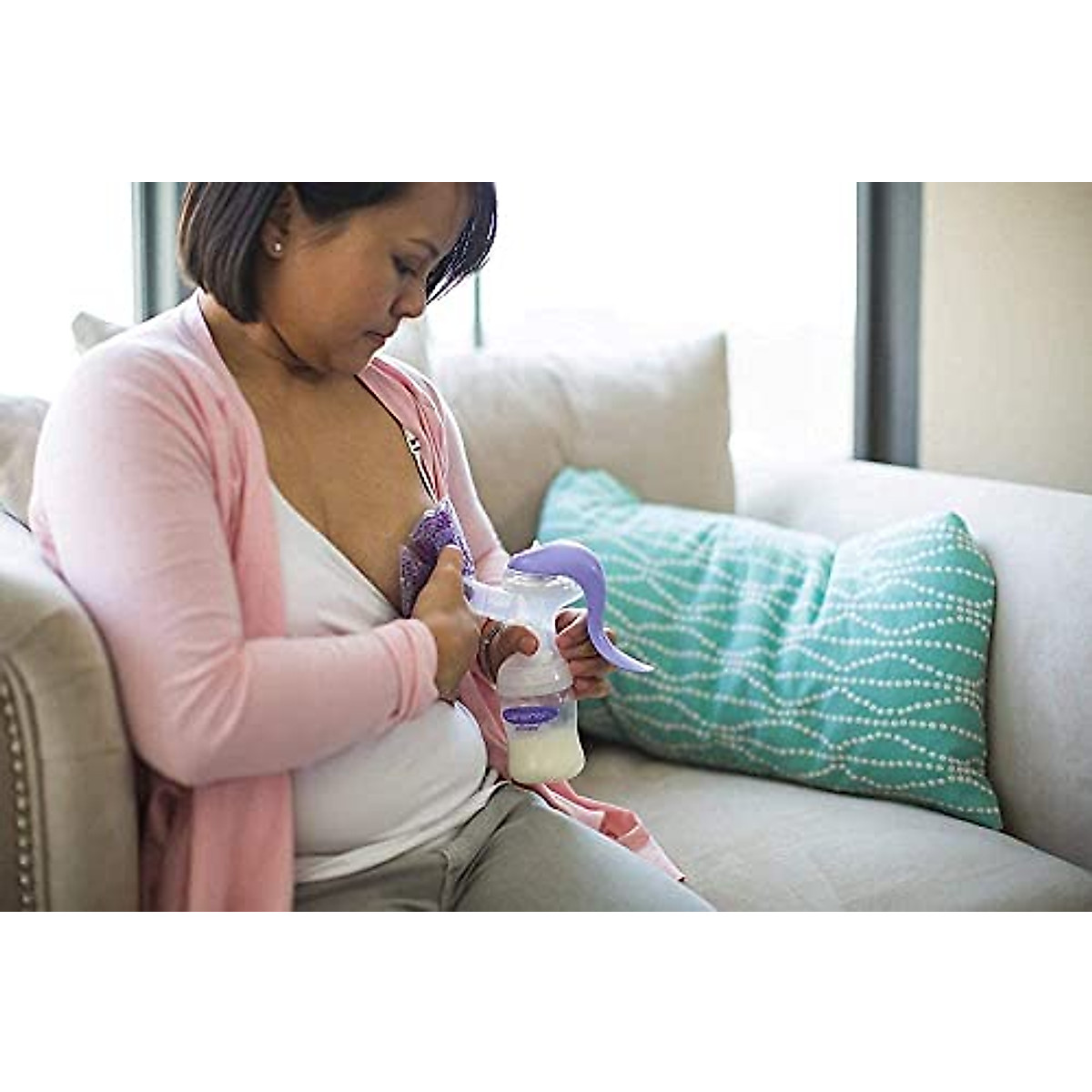 Lansinoh Therapearl 3-in-1 Breast Therapy Breast Pads Hot & Cold 2 pack - Breast Feeding Essentials Reusable Gel Cooling Pads - Postpartum Essentials Breastfeeding Compress Hospital Bag Mum Essentials