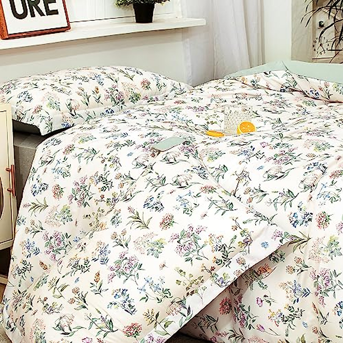 McVernon's Floral Duvet Cover Queen Size 3 Pieces, Flower Queen Duvet Cover with 2 Pillow Shams, Soft Bedding Set for All Season, Breathable, Zipper Closure, Queen(90''x90'')