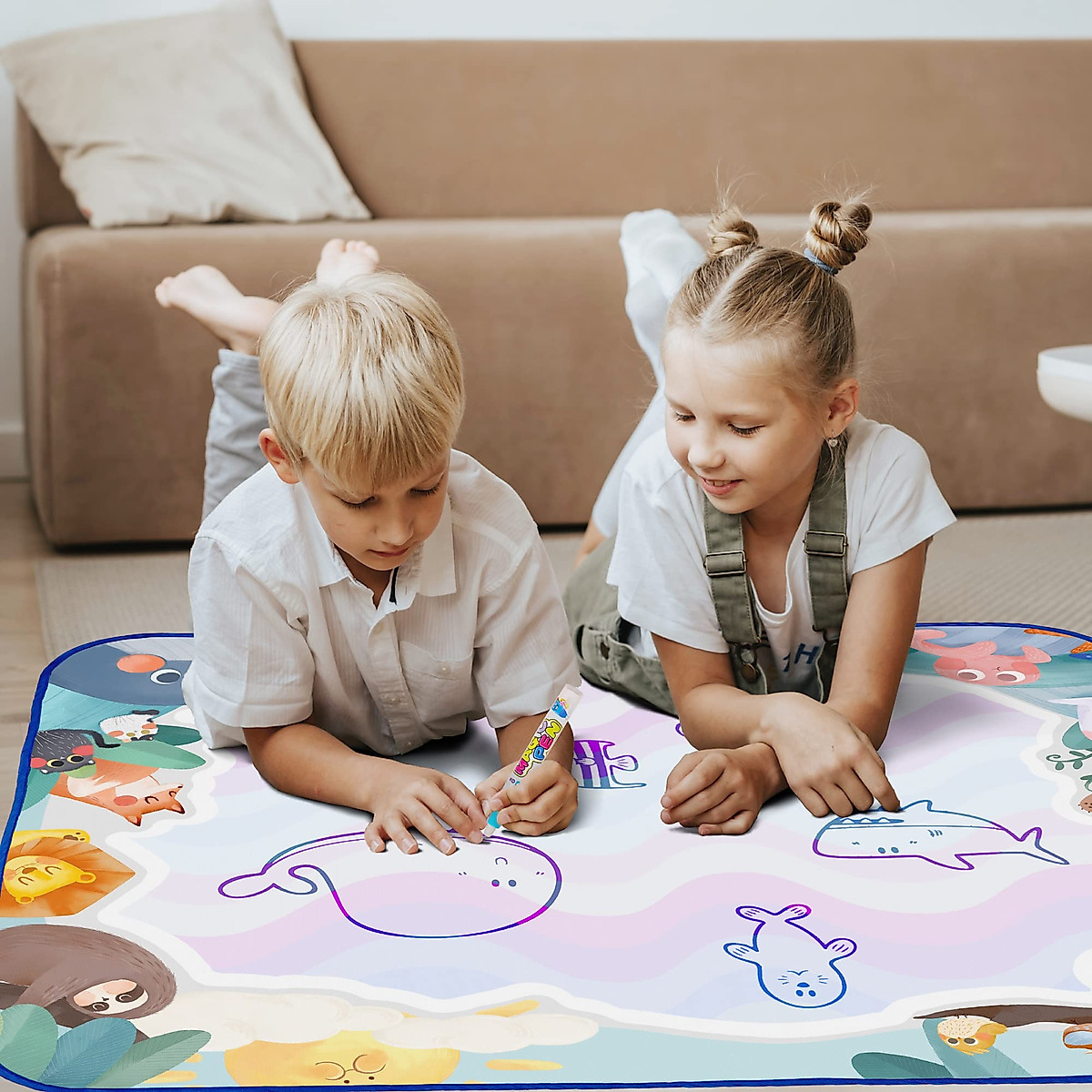 bemece Water Doodle Mat, Aqua Painting Drawing Mat, Mess Free Learning Toy Mat Early Education Gifts for Kids ChildrenToddlers Aged 3 4 5 6 7 Years Old