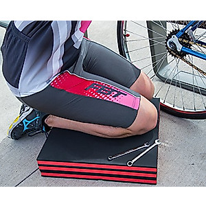 Pro Lift C-5006 Foldable EVA Mat - Anti Fatigue EVA Foam Sheet (6 fold) - Great for Garage, Picnicking, Gardening, Camping and Outdoor Activities, Black/Red