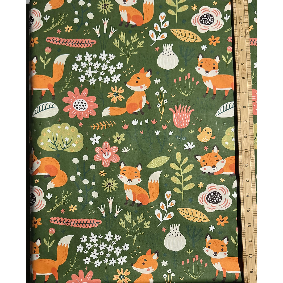 9 Pcs Animal Fabric Patterns Fat Quarters Quilting Fabric Bundles No Repeat Designs for Baby Boy Kids,18"x 22" …