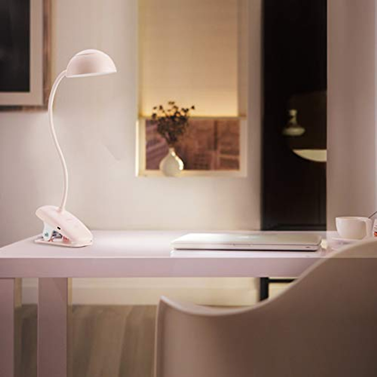 Eye-Caring Clip-on Desk Lamp Charging Plug-in LED Eye Protection Touch Dimming Energy-saving Learning Night Light for Student Dormitory Bed Office lamp (Color : White)