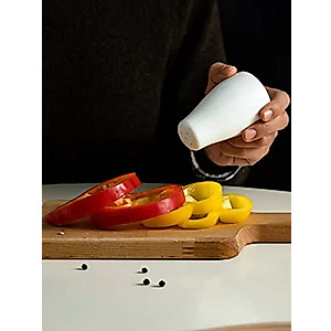 Salt and Pepper Shakers Set with a Bamboo Tray Ceramic Salt Shaker White Salt and Pepper Shaker Simplicity Salt and Pepper Set