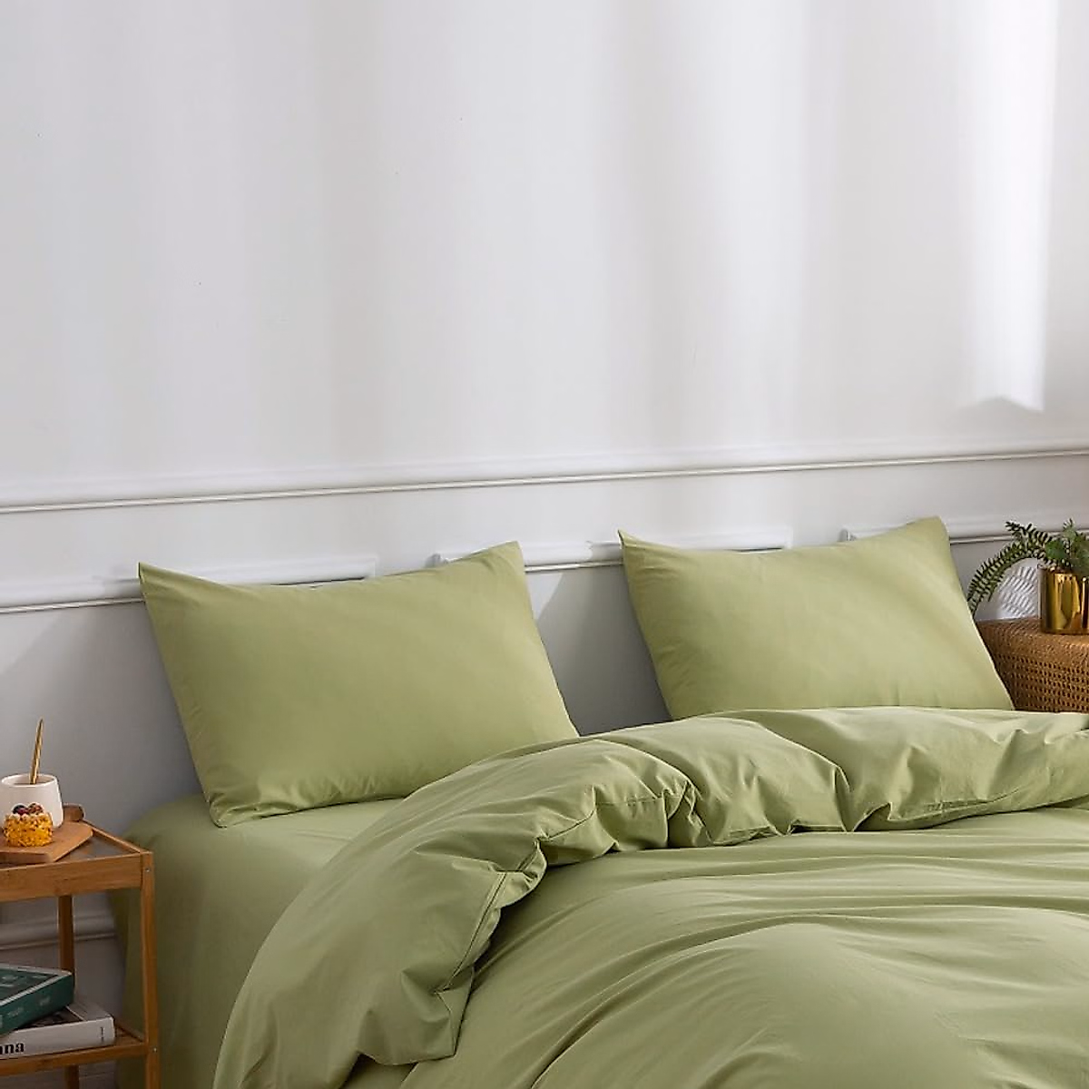 Freiuoke Match Green 100% Cotton Pillowcases Standard Set,2 Pack Envelope Closure Linen Feel Textured Natural, Soft and Durable 20x26 Inch Match Green Pillow Cases