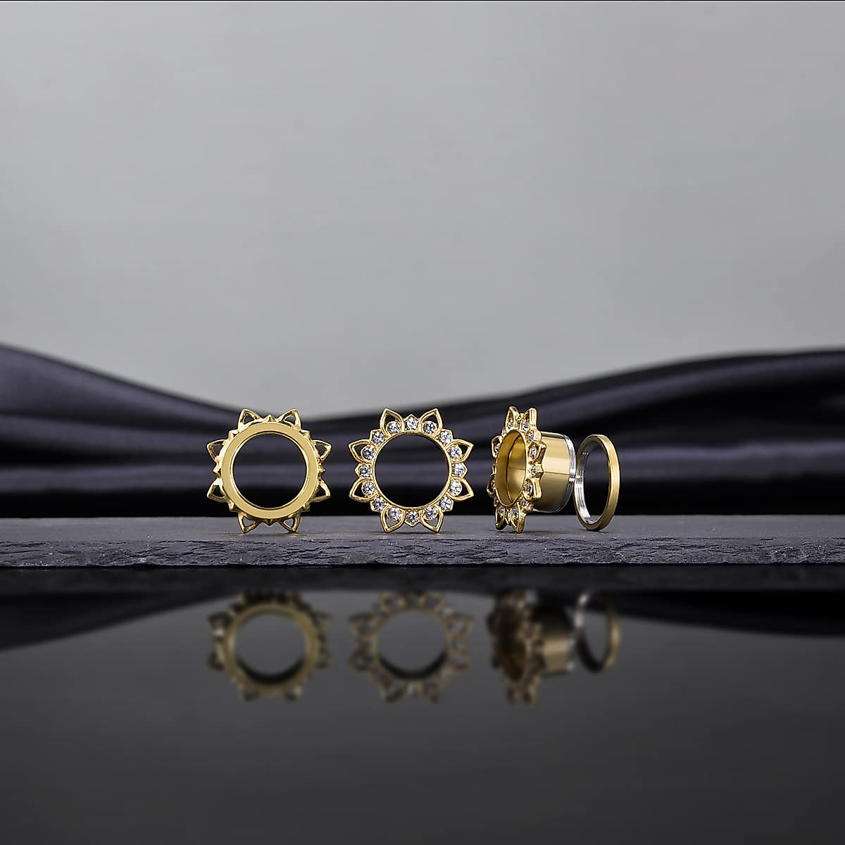 KUBOOZ Jewelry Gold Plated Flower Stainless Steel Crystal Gems Screw Back Ear Plugs Gauges Sold in Pairs 8mm