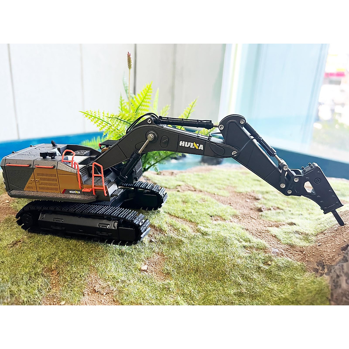 Gemini&Genius Drill Excavator Toy for Kids, 1:50 Scale Impact Hammer Excavator Construction Vehicle Toy, Demolition Machine-Tracked Driller, Engineering Car Great Toys and Gifts (Yellow)