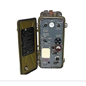 Dnepro Model - Soviet R-105 Field Radio DM3548, 1/35 Scale Model kit