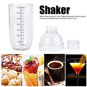 Cocktail Shaker, Plastic Drink Mixer Ice Tea Shaker Bottle Cup with Scales for Bar(700ml)