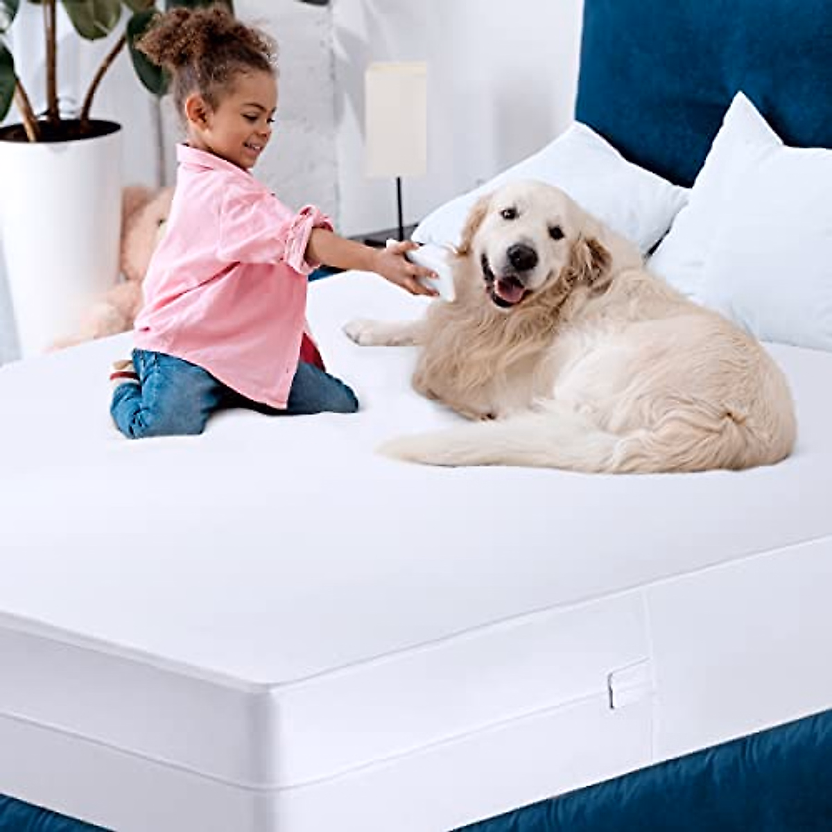 Utopia Bedding Zippered Mattress Encasement Twin - 100% Waterproof and Bed Bug Proof Mattress Protector - Absorbent, Six-Sided Mattress Cover (Pack of 2)