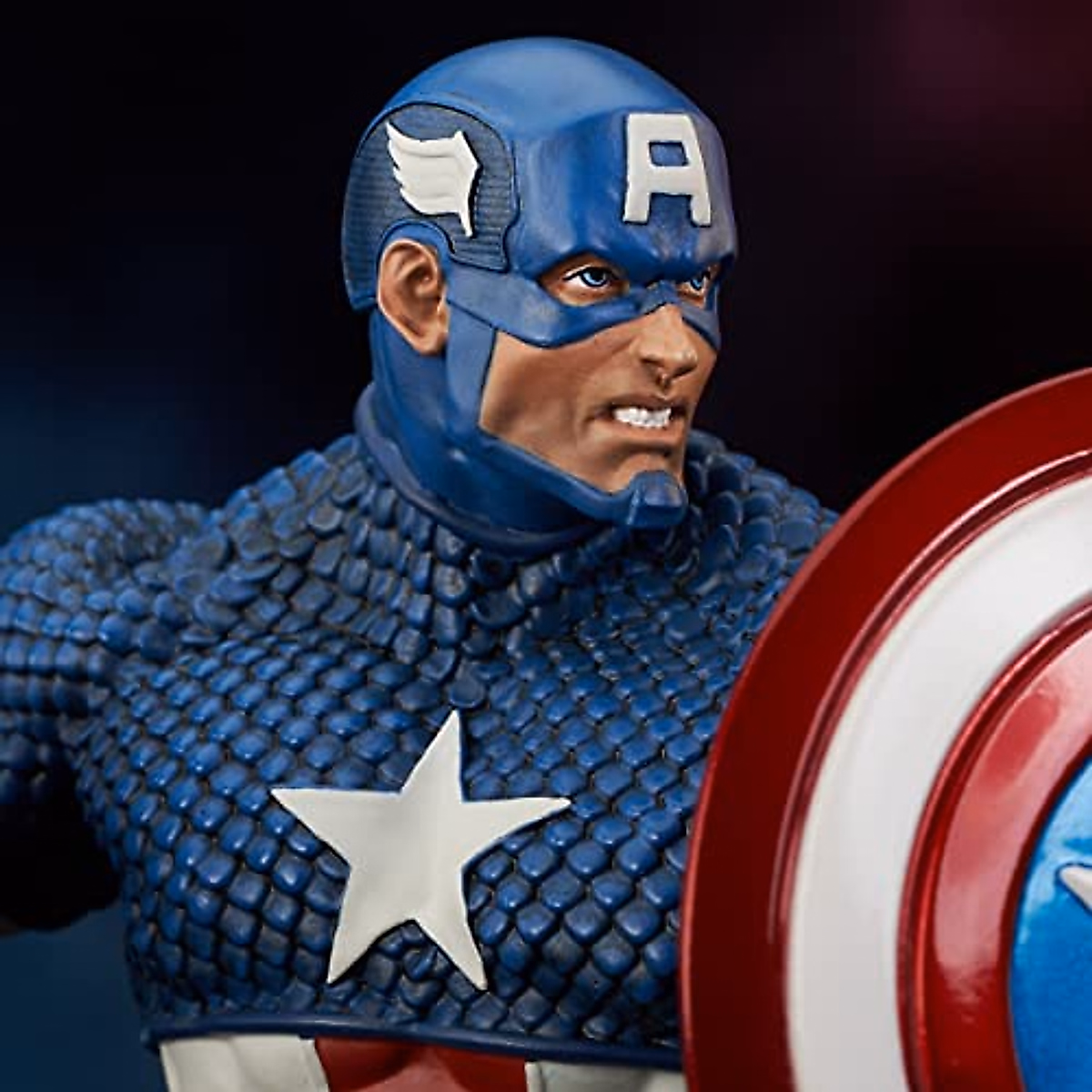 Diamond Select Toys Marvel Comics: Captain America 1:7 Scale Resin Bust, Multicolor, 6 inches