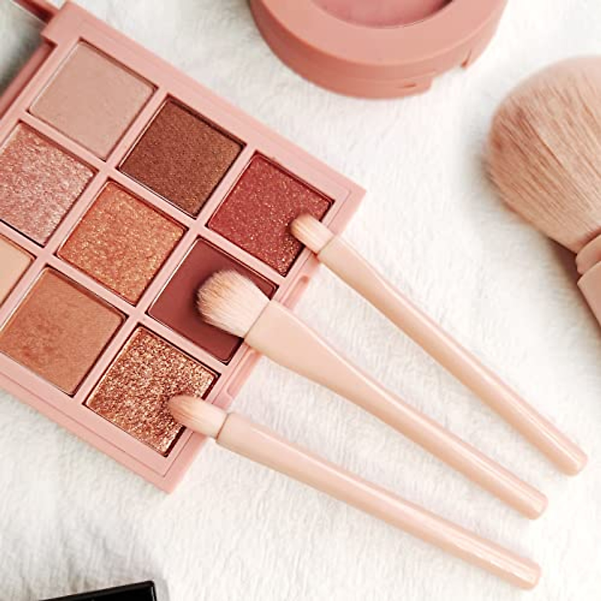 Travel Makeup Brushes Set: 4 in 1 Mini Cute Makeup Brush Retractable Professional Foundation Blending Powder Eye Shadow Brush for Women Facial Cosmetics Makeup Brush Set