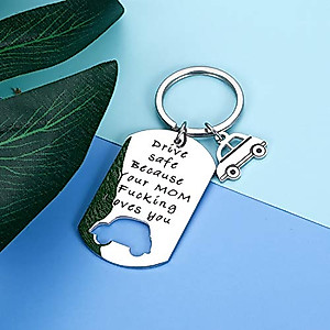 Funny New Driver Gift Drive Safe Your Mom Loves You Keychain for Son Daughter from Mom Dad Stocking Stuffer Trucker BFF 16th Birthday Gift Promise Keyring Valentine for Teens Adult Boys Girls Him Her