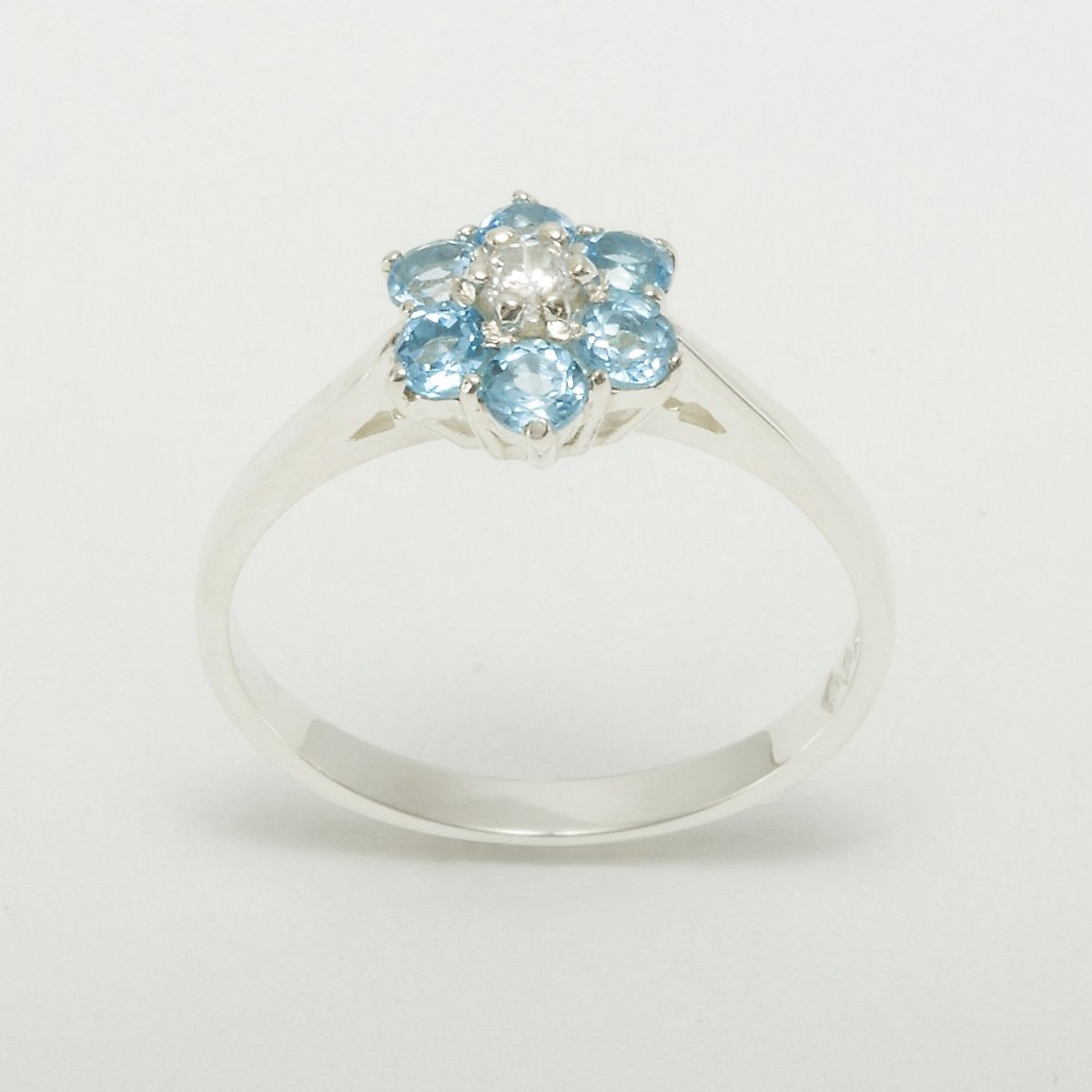 925 Sterling Silver Cubic Zirconia & Blue Topaz Womens Cluster Ring - Size 7.25