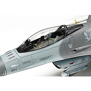 Tamiya Models Block 50 Fighting Falcon with Full Equipment Model Kit