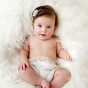 OULII Baby Photo Props Soft Fur Quilt Photographic Mat DIY Newborn Baby Photography Wrap-Baby Photo Props Favors (White)