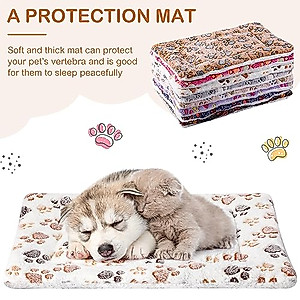 Ripeng 8 Pcs Guinea Pig Bed Mat Fleece Cat Bed Pad Dog Crate Mat for Indoor Warm Reversible Pet Bedding for Small Animal Bed Washable Kennel Crate Pad Cat Carrier Mat(Multicolor, 13" x 18.5")