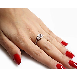 CloseoutWarehouse Square Cubic Zirconia Three Stones Ring Sterling Silver Size 6