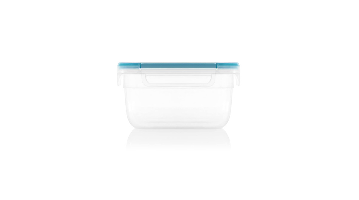 Snapware 5-Cup Food Storage Container - BPA-Free & Versatile