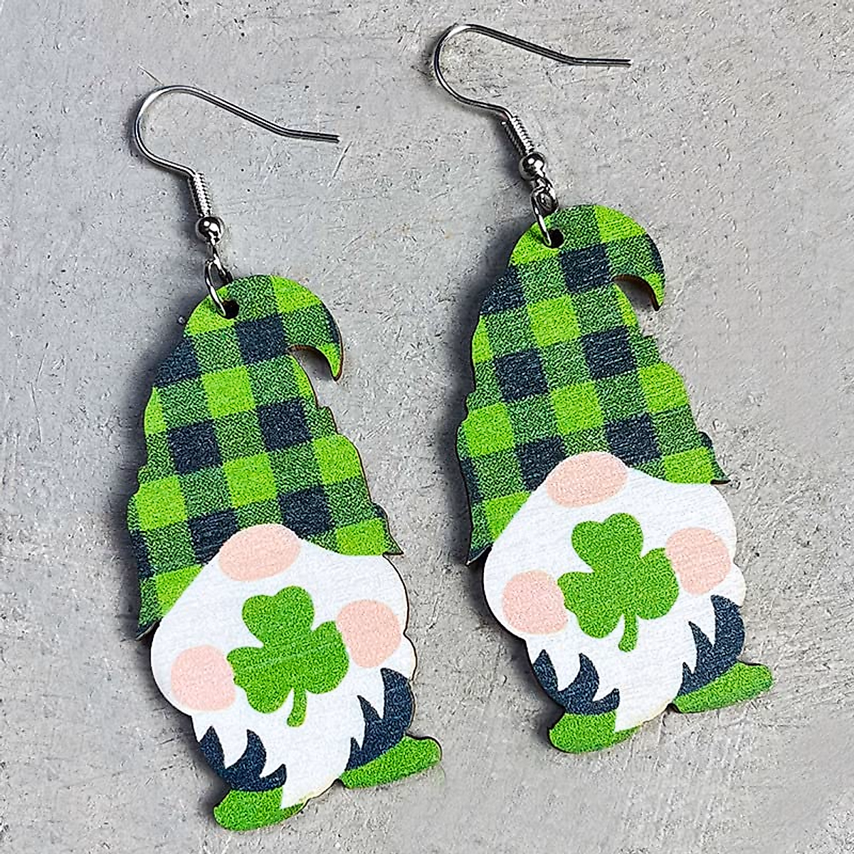 Pingyongchang St. Patrick's Day Gnome Wood Earrings for Women Cute Handmade Irish Shamrock Dangle Earrings Green Clover Hat Drop Earrings Holiday Good Luck Jewelry Gift-Gnome
