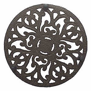Cast Iron Trivet, Vintage Cutout Pattern Cast Iron Insulation Pad, Dutch Oven Trivet, Removable Rubber Legs Cast Iron Trivet, 2 Pack 7 Inches Trivet, Plates to Protect Table
