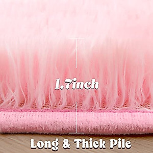 junovo Pink Round Rug 4x4 Feet Fluffy Soft Area Rugs for Kids Girls Room Princess Castle Plush Shaggy Carpet Cute Circle Nursery Rug for Kids Girls Bedroom Baby Room Home Decor Circular Carpet