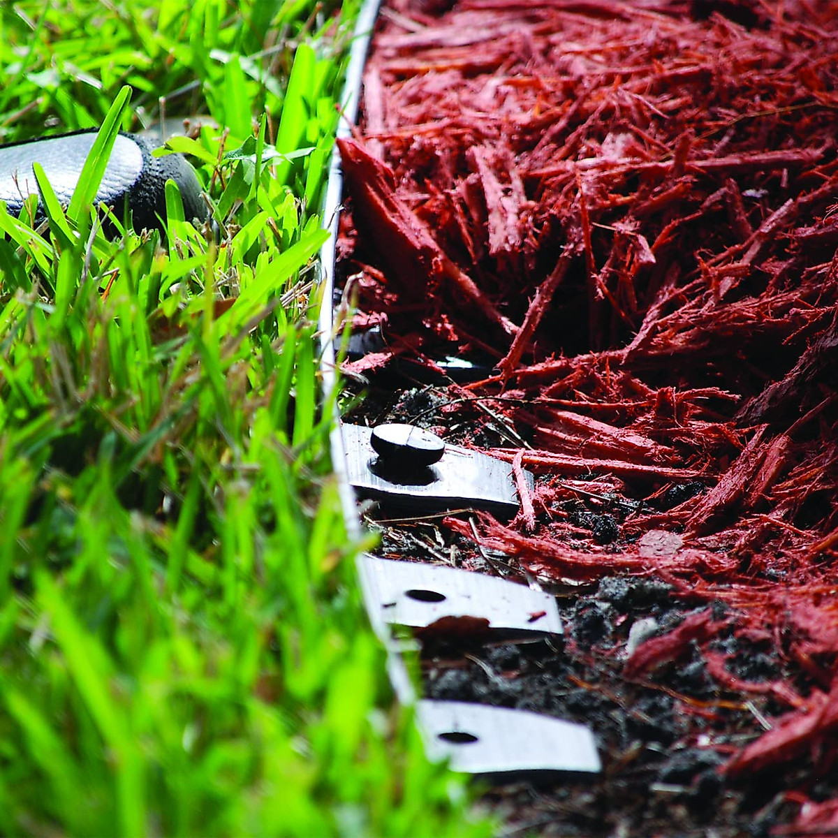 EasyFlex Heavy-Duty No-Dig Landscape Edging, 1.6 in. Tall Straight Top Commercial Grade Plastic Garden Border, 120 Feet, Black