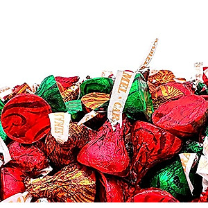 Hershey's Kisses Caramel Milk Chocolate Mix Gold, Green, Red Foil - 2 lbs Pounds Sealed in a Tundras Bag