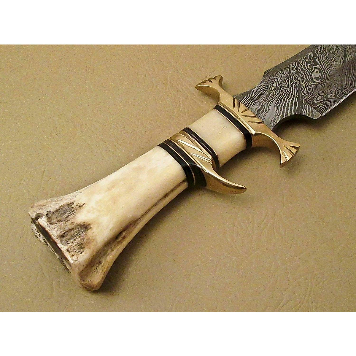 Skokie Knives Custom Hand Made Damascus Steel Hunting Knife Handle Camel Bone